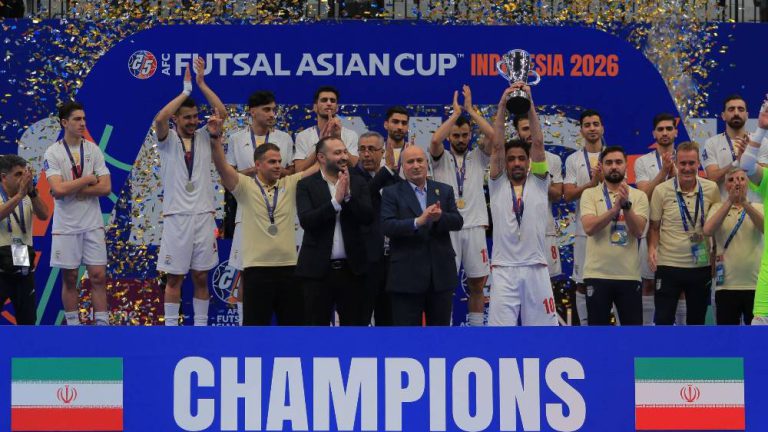Tahan Indonesia 5-5, Iran Juara Futsal Asia Lewat Adu Penalti ...